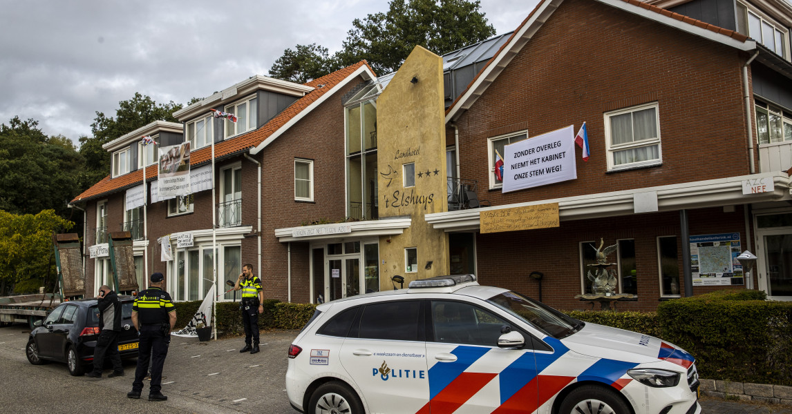 Kleine brand op terrein bij ‘asielhotel’ in Albergen | WNL