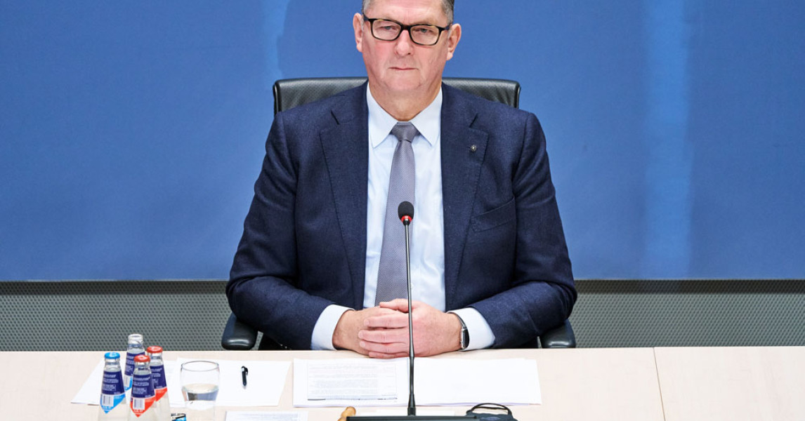 Directeur Uniper André Bosman: ‘Minister moet crisis- en herstelwet ...