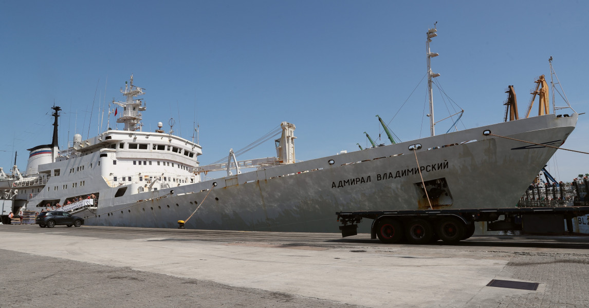 Defensie maakt zich zorgen om Russische schepen in de Noordzee | WNL