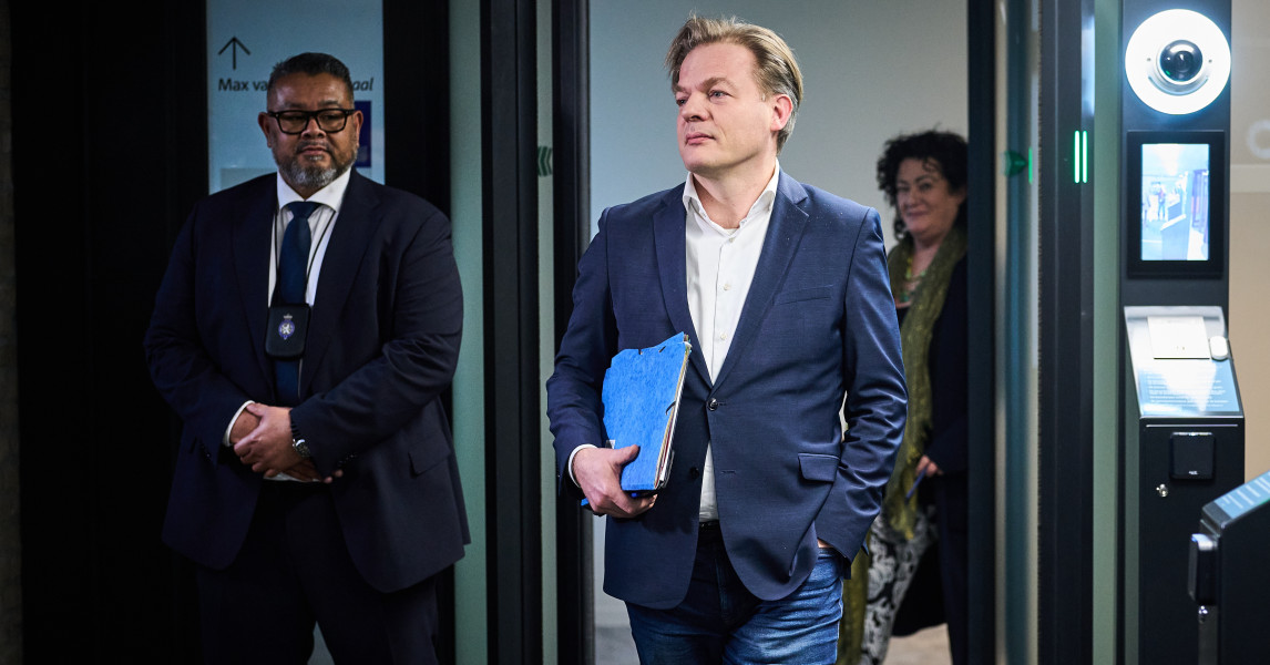 Waarom gaat de formatie niet over de inhoud? ‘Ik heb medelijden met Kim ...