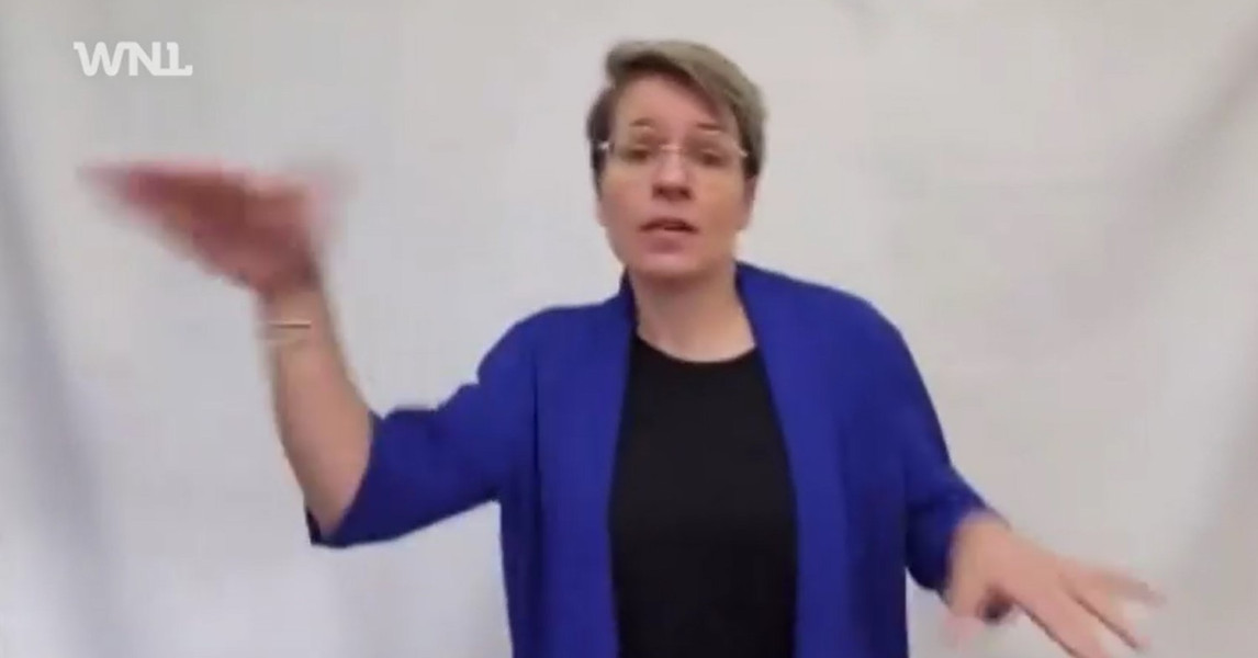 Gebarentolk gaat viral met eigen versie Europapa Joost Klein: ‘Douze ...