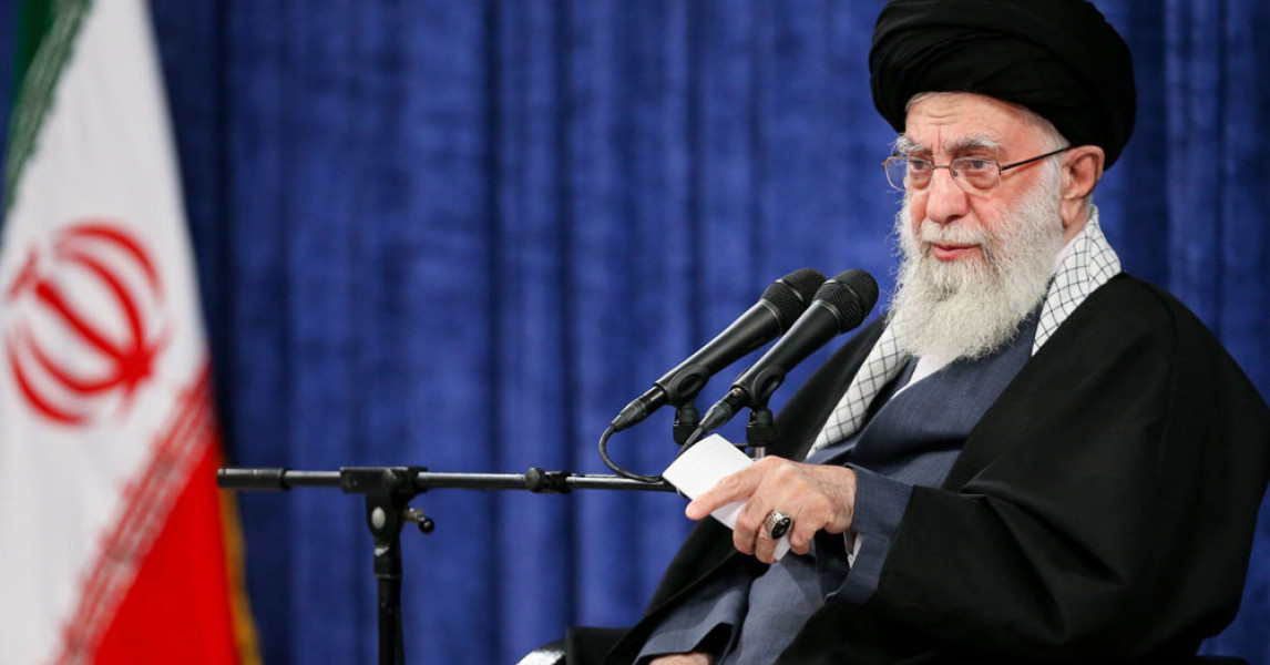 Iraanse vergelding tegen Israël lijkt kwestie van tijd: ‘Khamenei doet ...