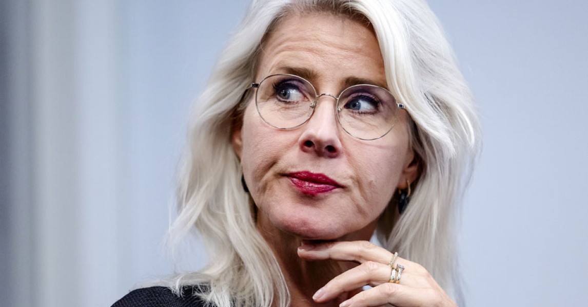 Keijzer wil wonen op vakantieparken toestaan: 'Doekje voor het bloeden ...