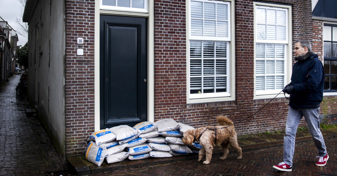 Nederland moet massaal rampoefeningen doen, vindt denktank: 'Dag zonder ...