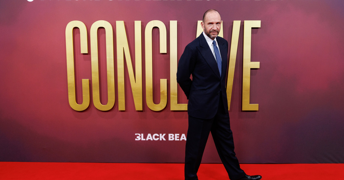 Conclave is plots actueel en grote kanshebber bij Oscars: 'Alles komt ...