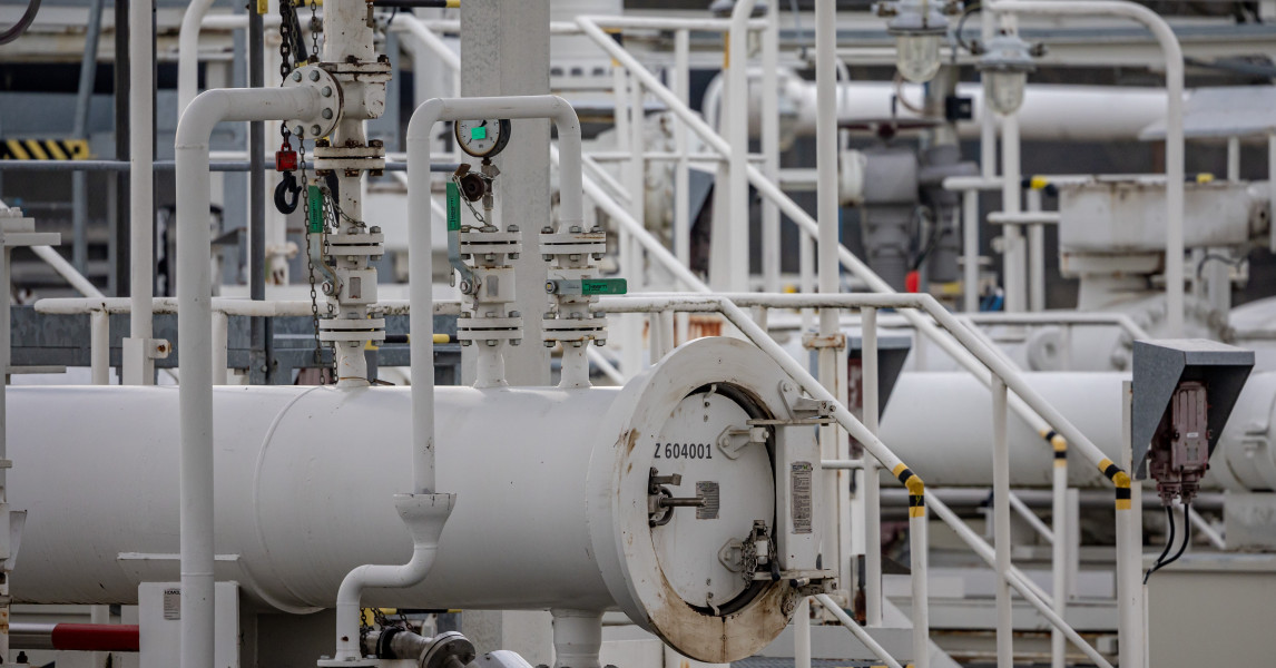 Lager prijsplafond Russische olie onderdeel 18e sanctiepakket EU | WNL