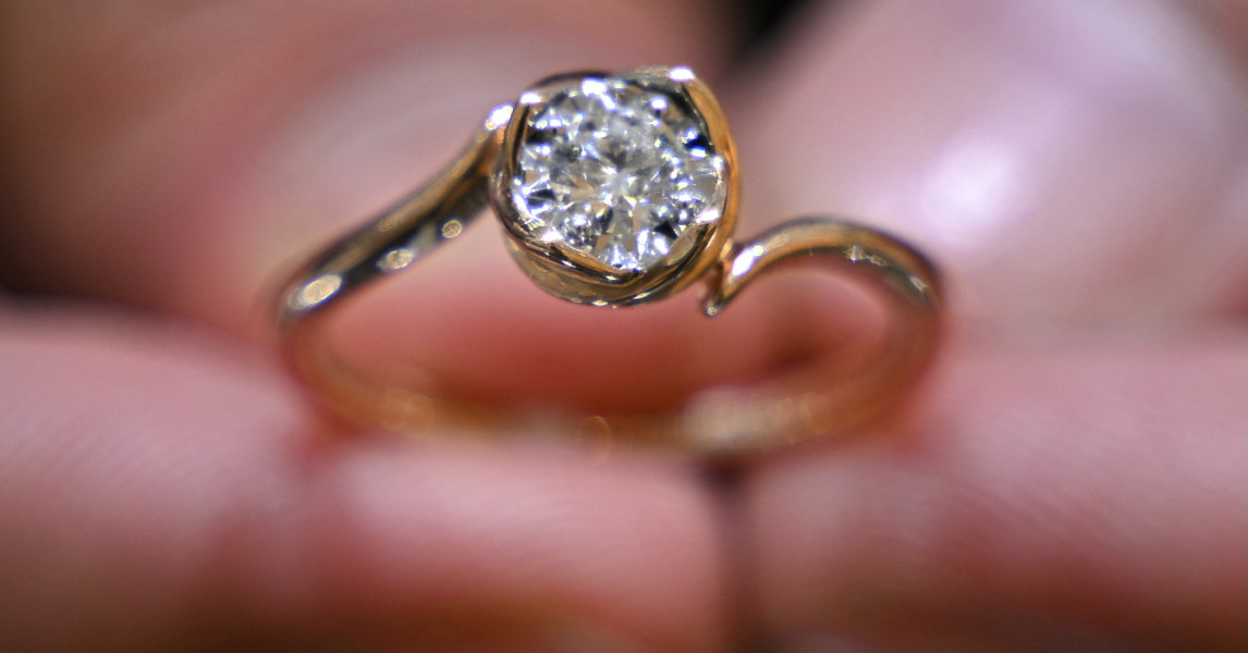 'Lab grown' diamanten in opmars: 'Een ander soort mens koopt die dingen ...