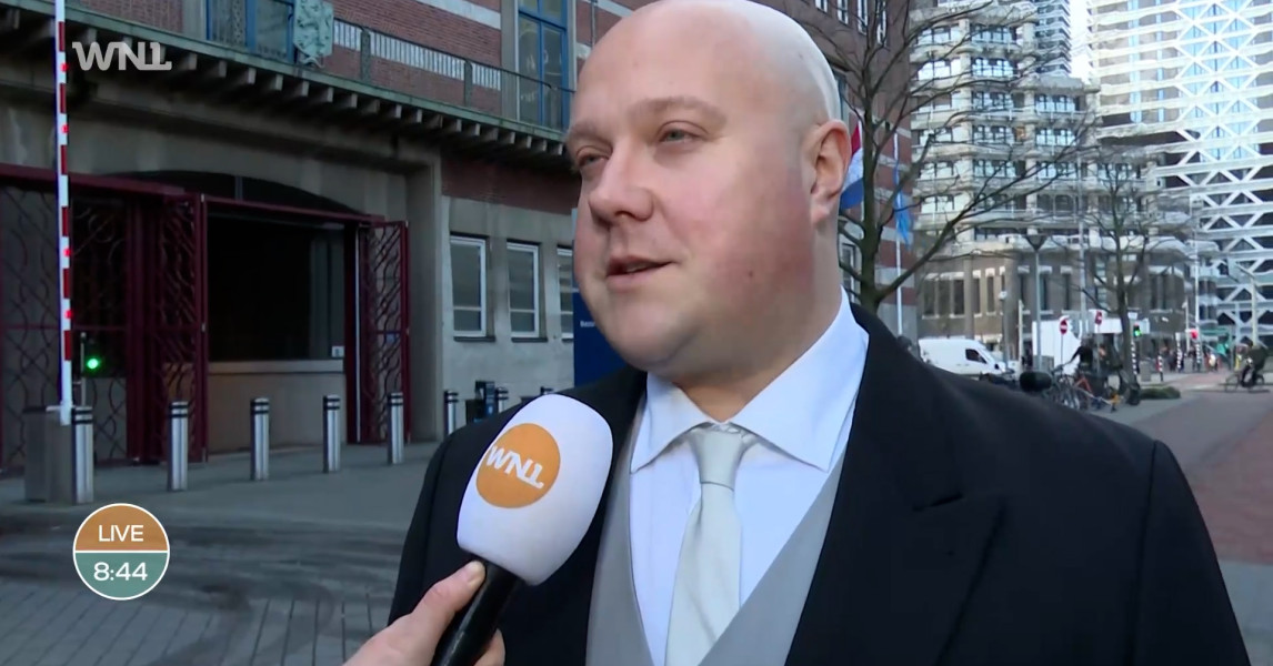 Minister Aartsen wil dat werken meer gaat lonen, maar dat gebeurt ...